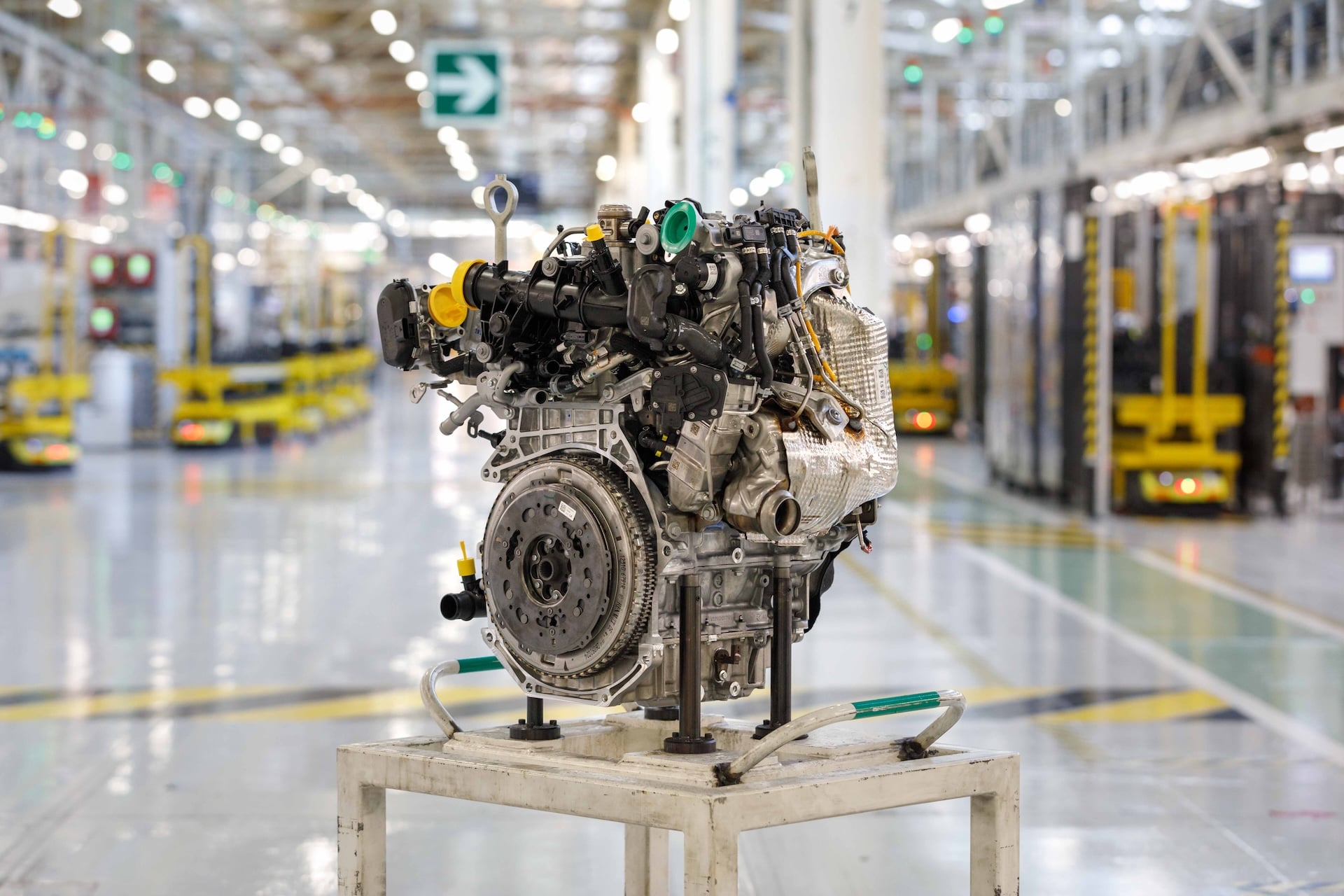 HORSE Begins Production of New Hybrid Engine - The EV Report
