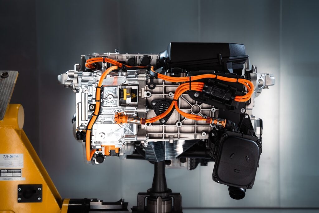 BMW Hydrogen Fuel Cell Advances - The EV Report