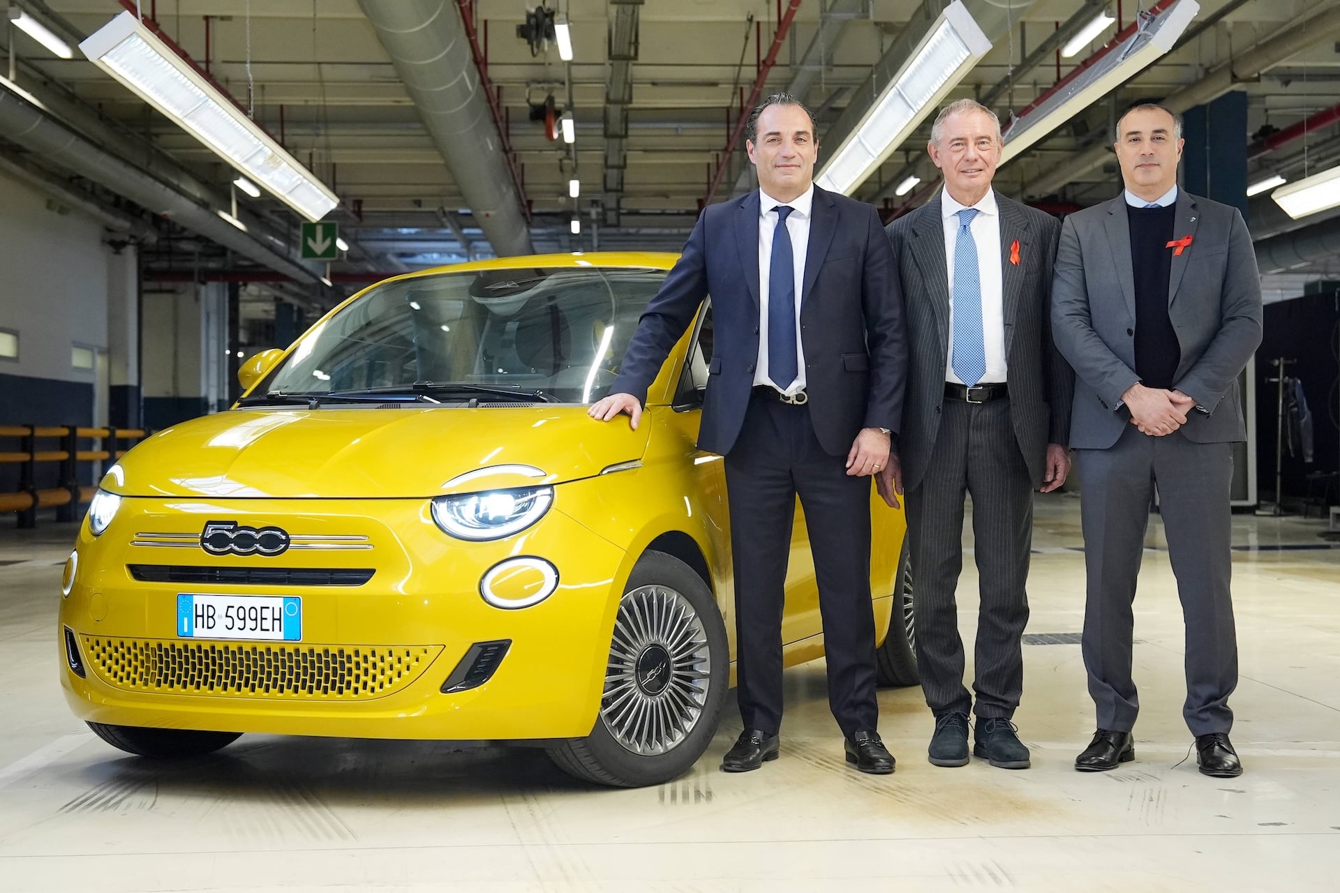 Fiat 500 Hybrid Production Launches at Turin Mirafiori - The EV Report