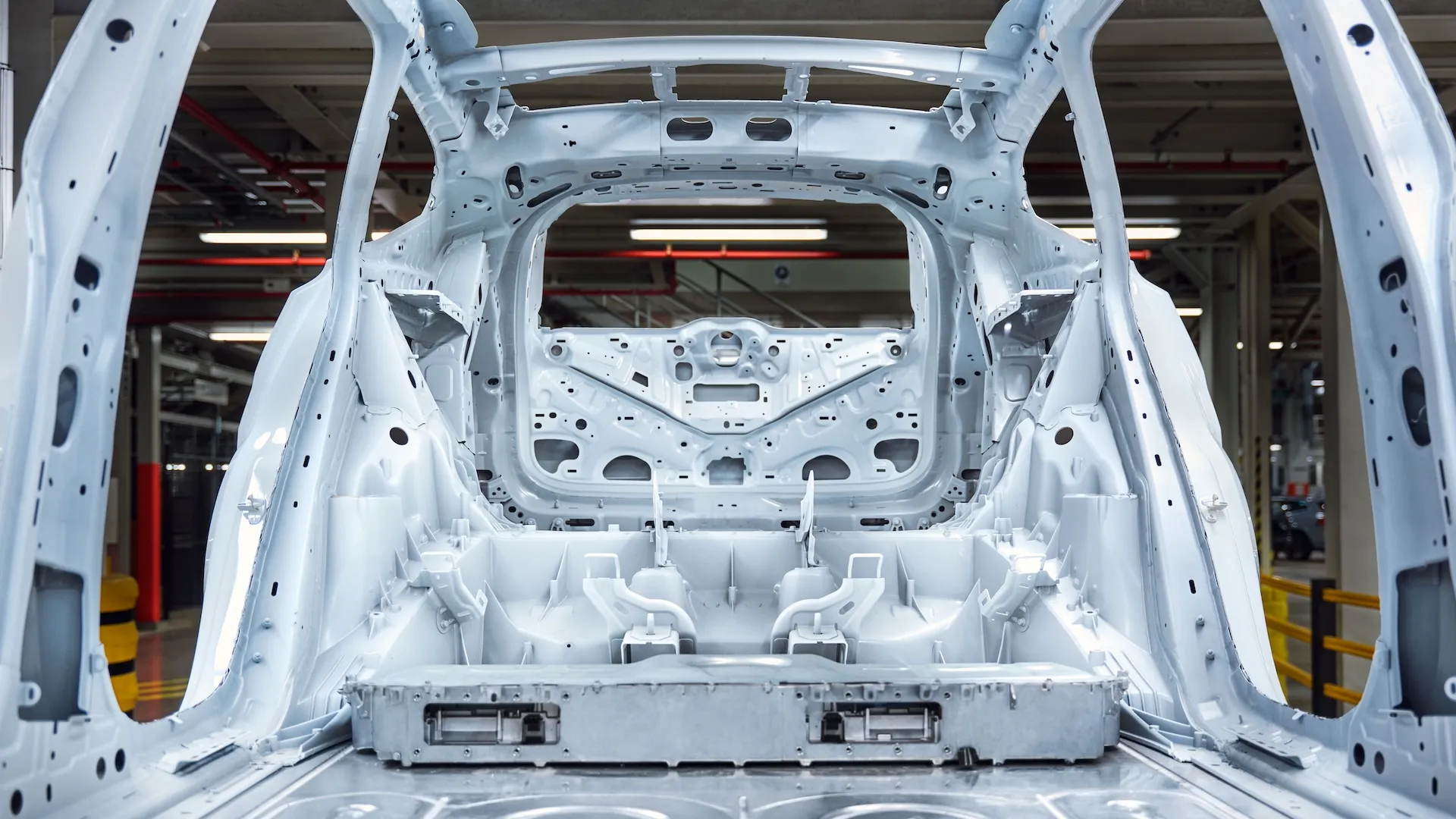 Volvo EX60: Impressive Range and Features Unveiled - The EV Report